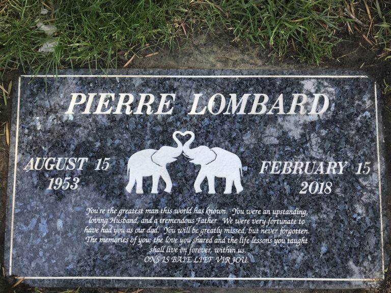 Litho Chrome Ink Used for Engraved Letters | AllHeadstones