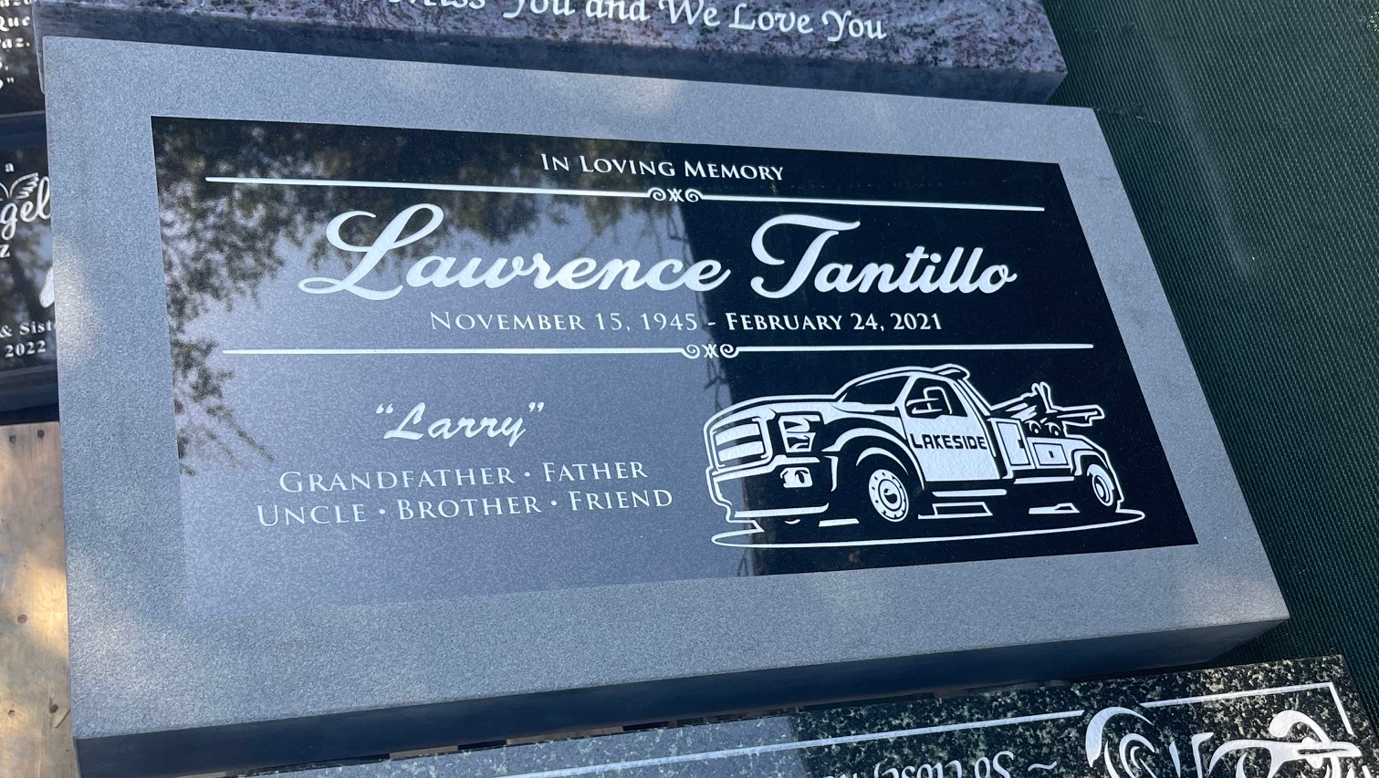 Purchasing a Headstone Online | AllHeadstones